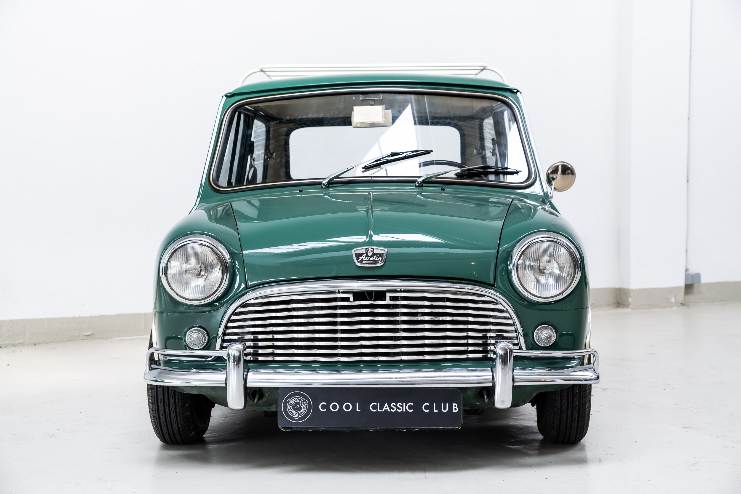 Austin Seven Super de Luxe - Cool Classic Club