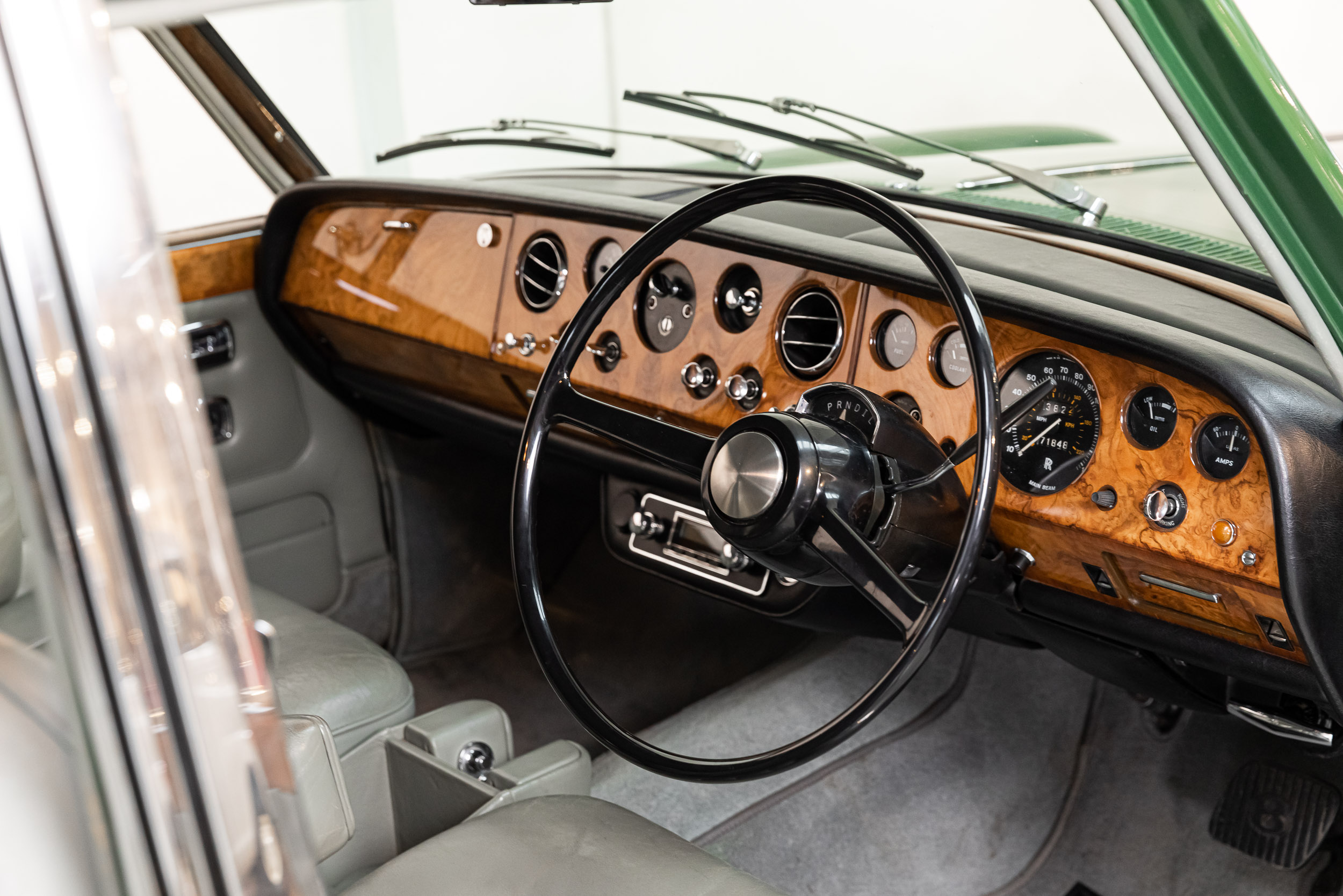 Bentley T1 - Cool Classic Club