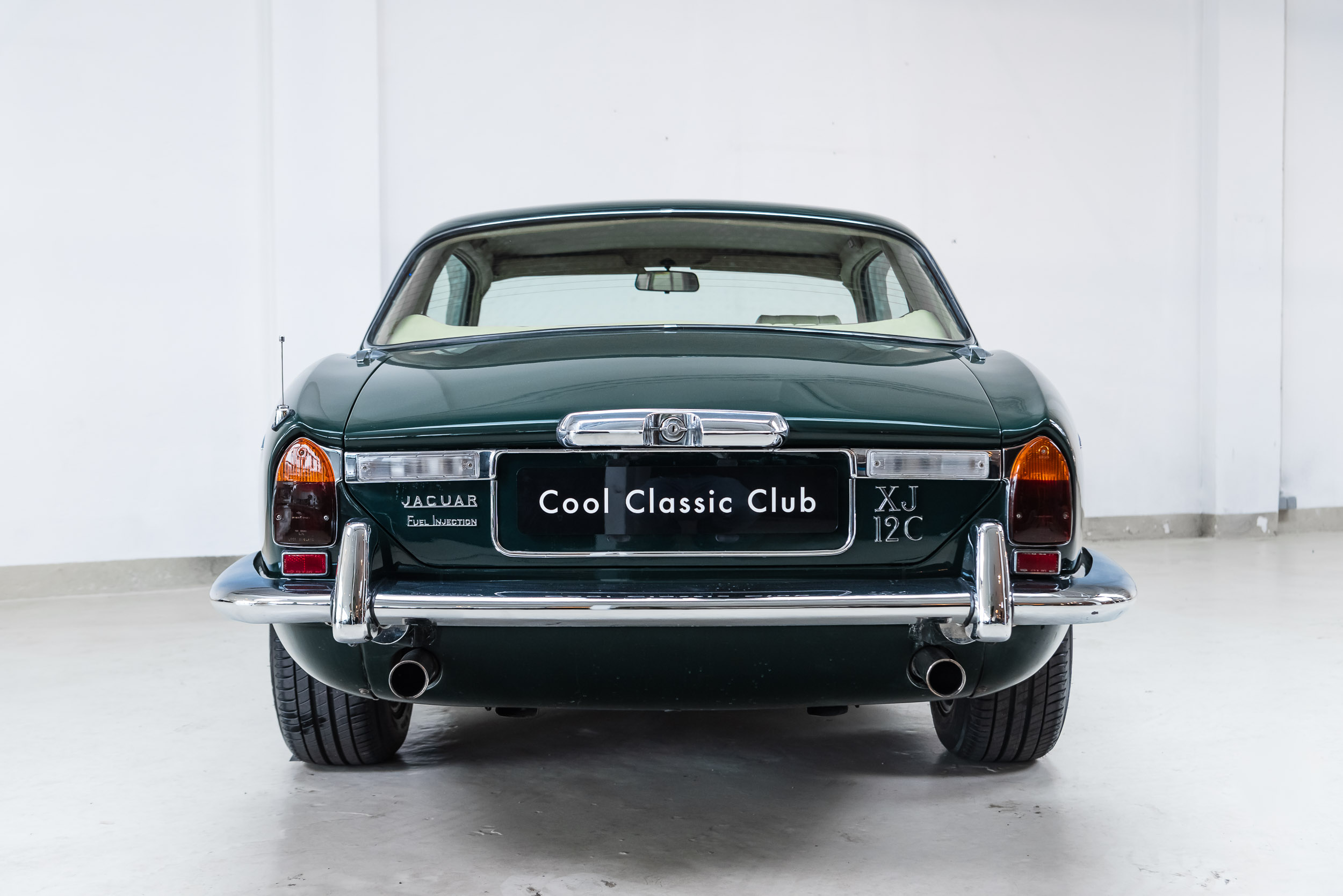 Jaguar XJ12C - Cool Classic Club