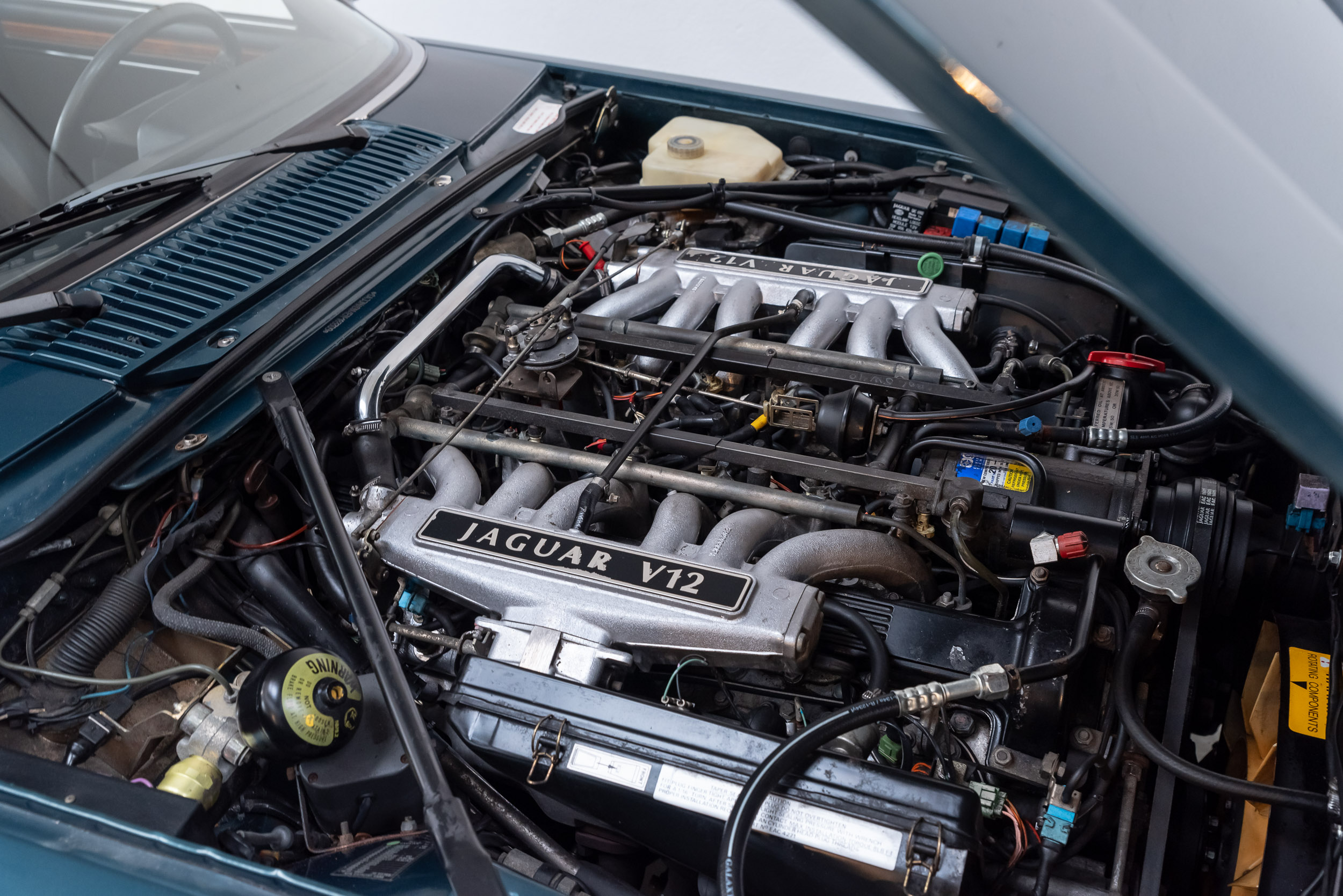 Jaguar Xjs V12 Engine