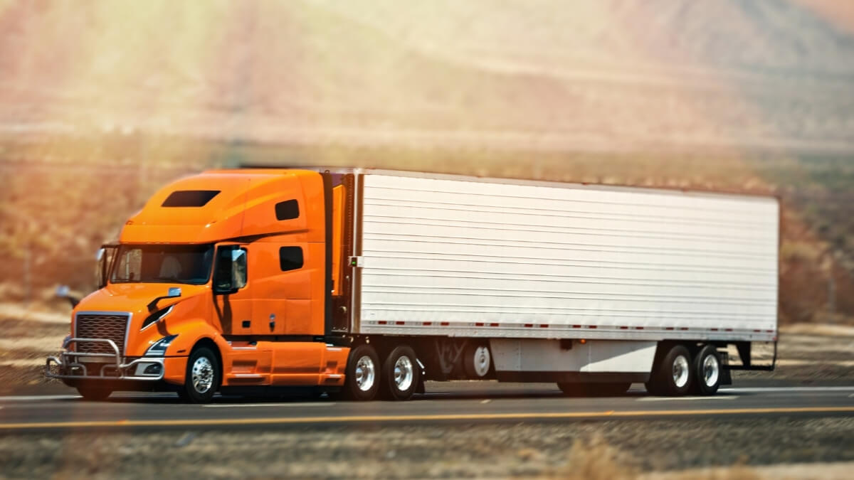 Different Truck Types in Freight: Every Freight Truck & Goods They Haul