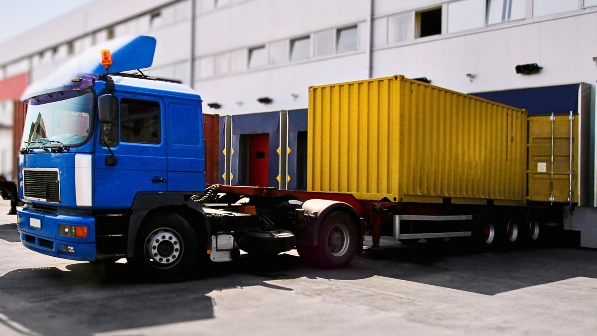 Different Truck Types in Freight: Every Freight Truck & Goods They Haul