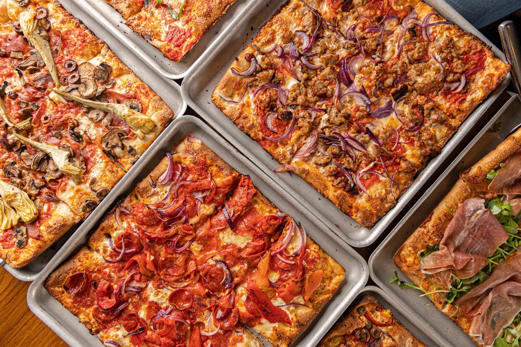 New York City | Adrienne's Pizzabar | Stone Street, Financial District