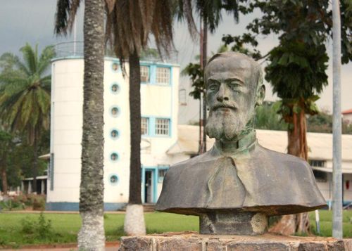 Fly Angola - Ligamos Destinos