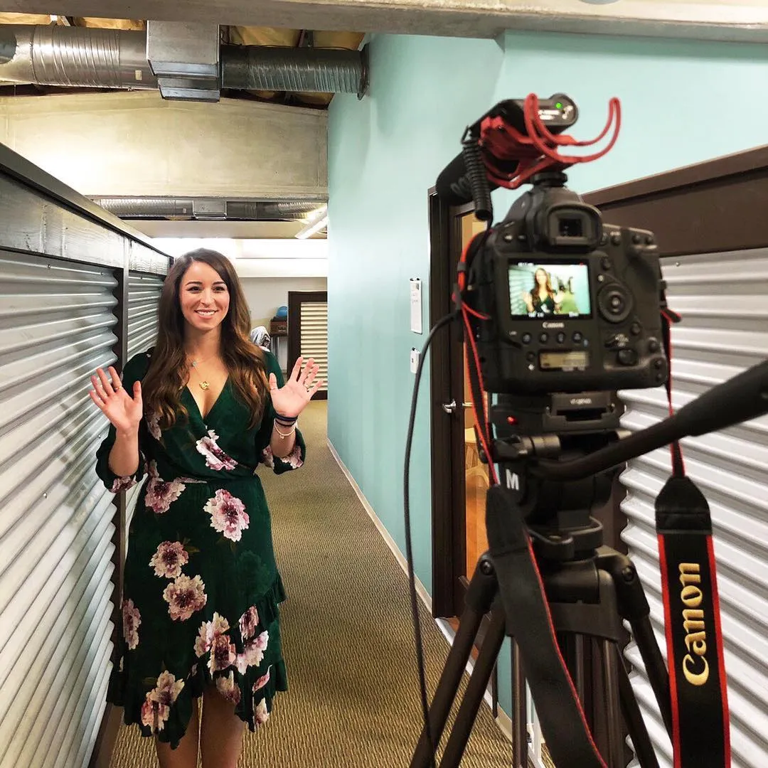 Laura's Speaking Information | Wonderist Agency