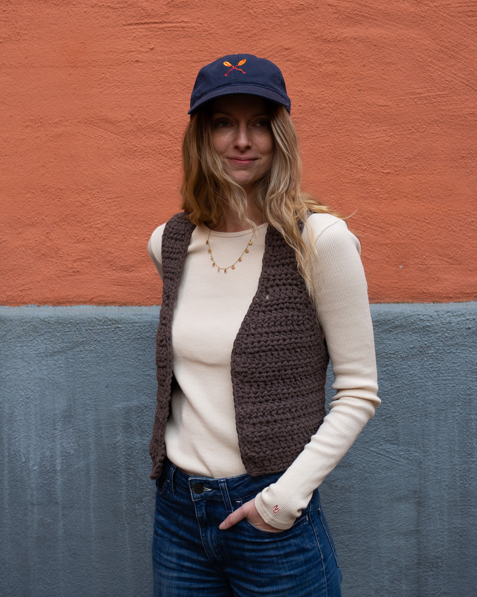 Make Your Own — Virkad väst "Hedvig"