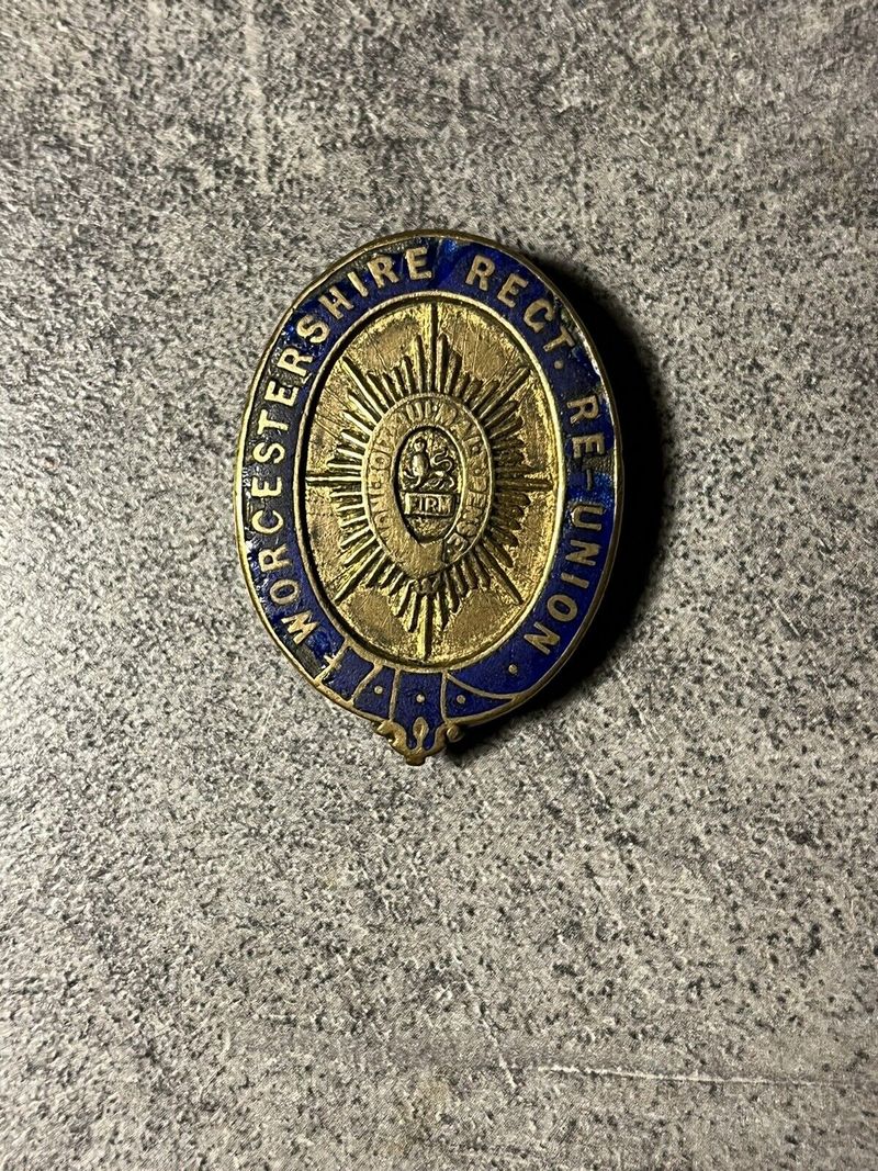 Worcestershire Regiment Reunion Lapel Badge