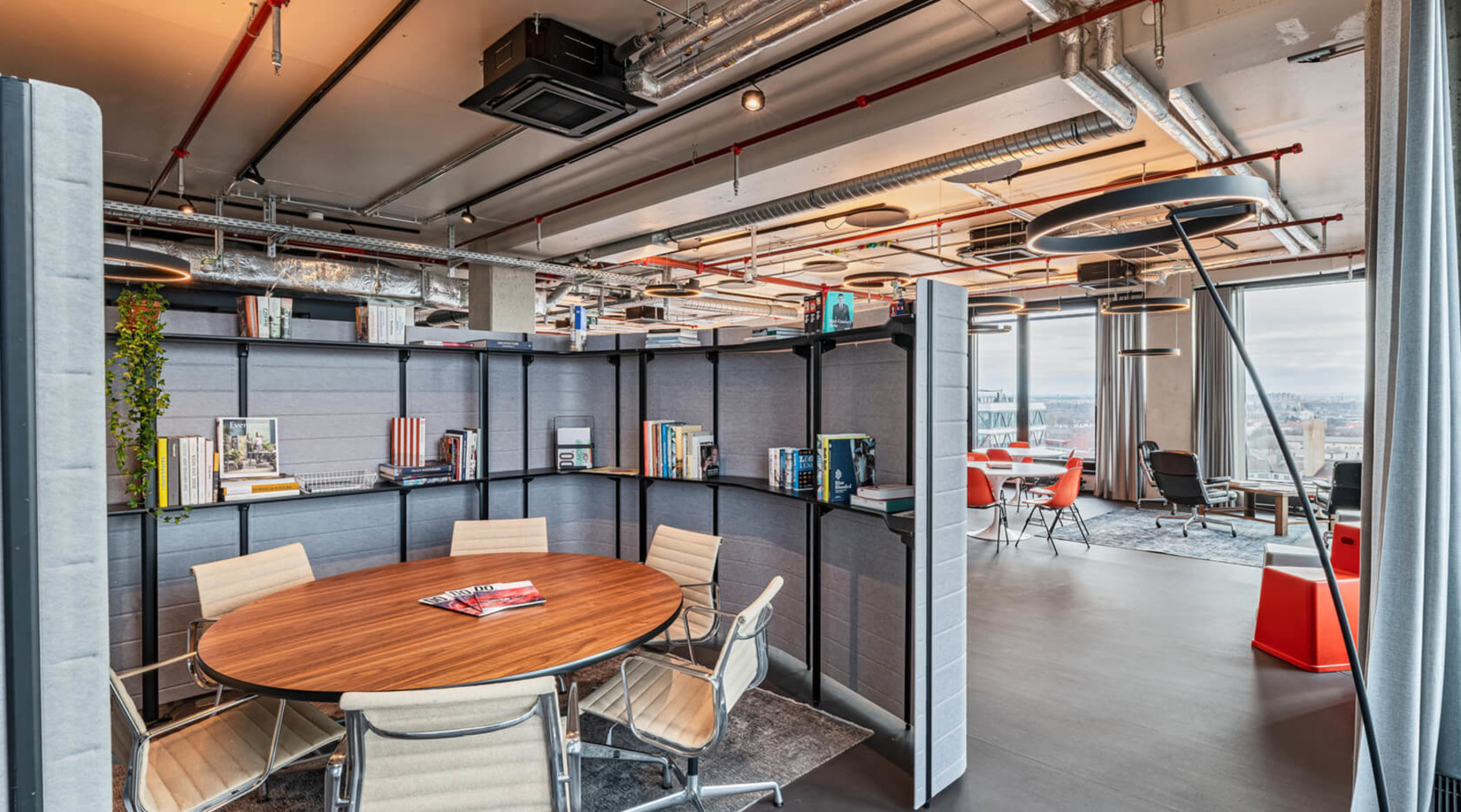 Experience Flexibility & Innovation at Design Offices München Atlas