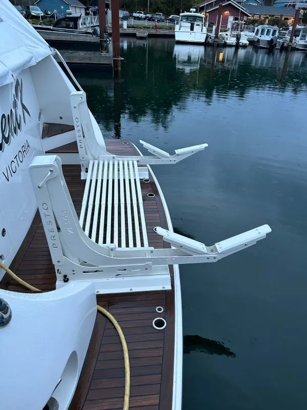 Davit for Dinghy and Jet Ski Lift - Making Boating Easier