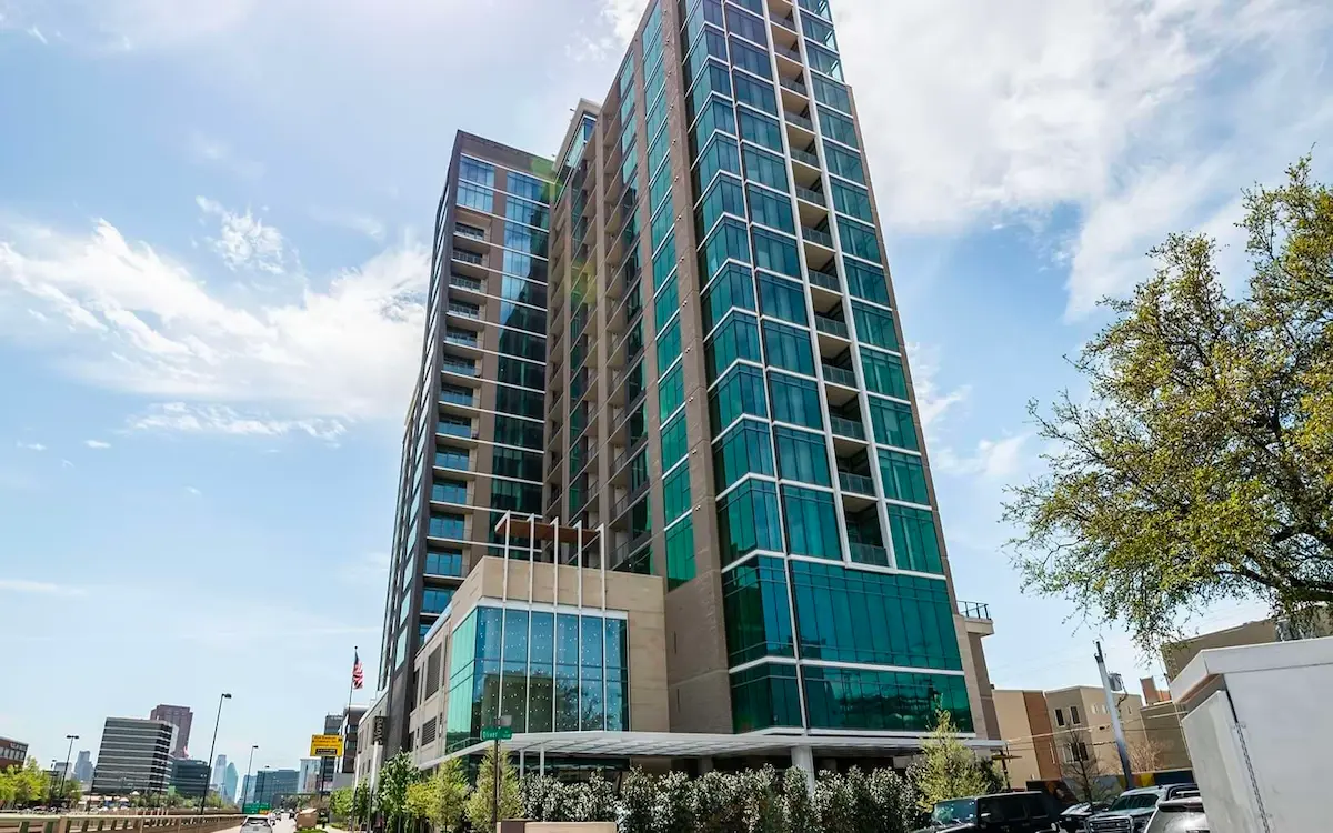 The Best 28 High-Rise Apartments in Dallas | UMoveFree