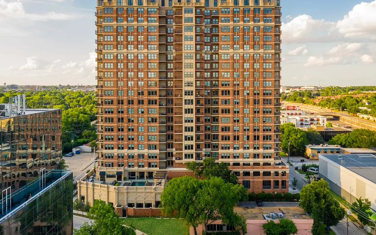 The Best 28 High-Rise Apartments in Dallas | UMoveFree