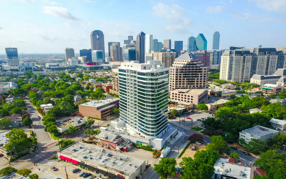 The Best 28 High-Rise Apartments in Dallas | UMoveFree