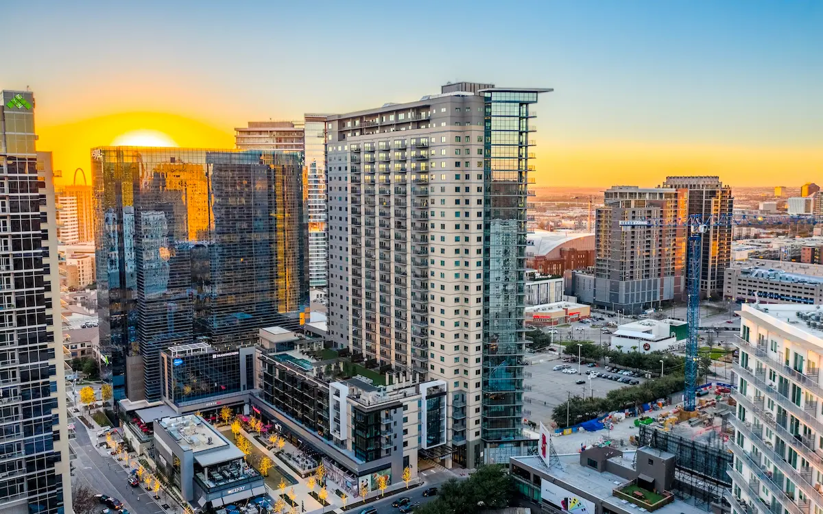 The Best 28 High-Rise Apartments in Dallas | UMoveFree