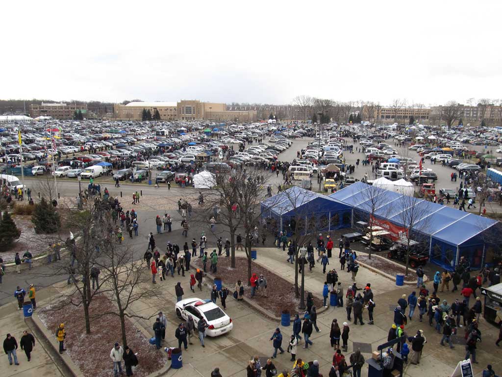 Top 14 College Football Tailgating Schools