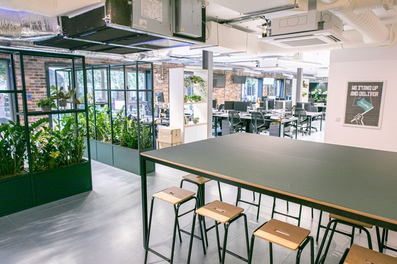 100 Embankment - x+why flexible workspace