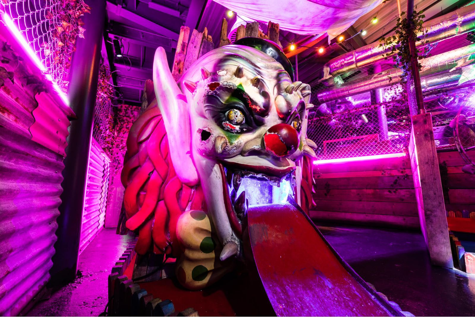 Crazy Golf in Camden | Junkyard Golf Club