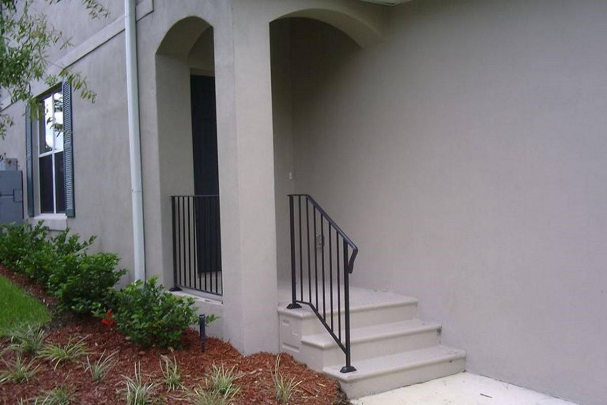 Precast Concrete Steps with Landing Pad | Concrete Landing Steps