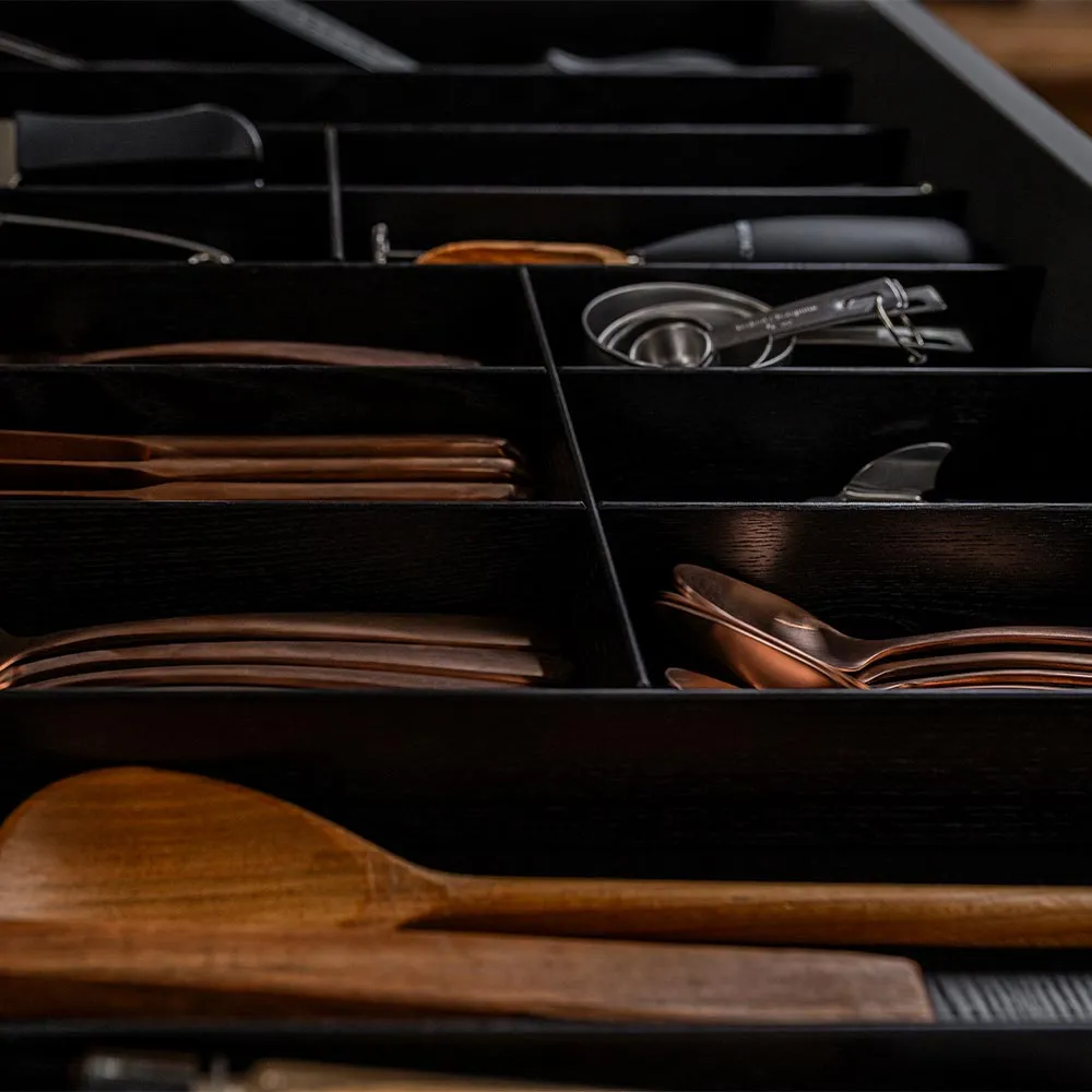 FineLine LiniQ cutlery and drawer inserts