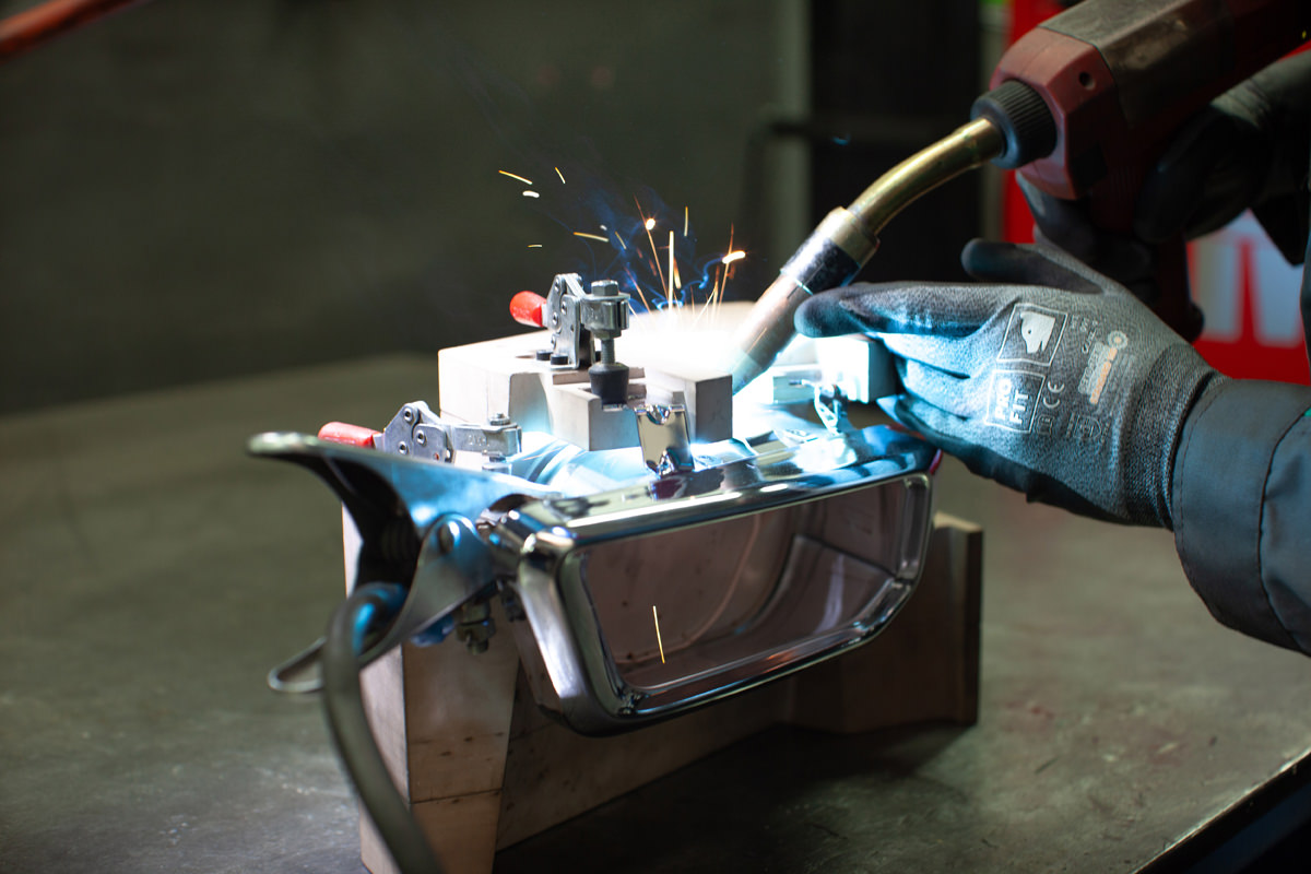 Efficient cathodic dip coating for metal surfaces