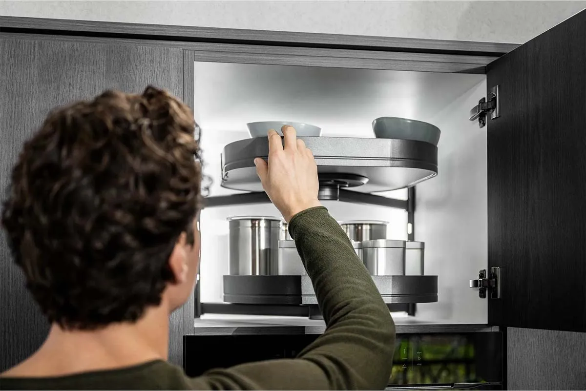 YouK the modular shelving system from Kesseböhmer