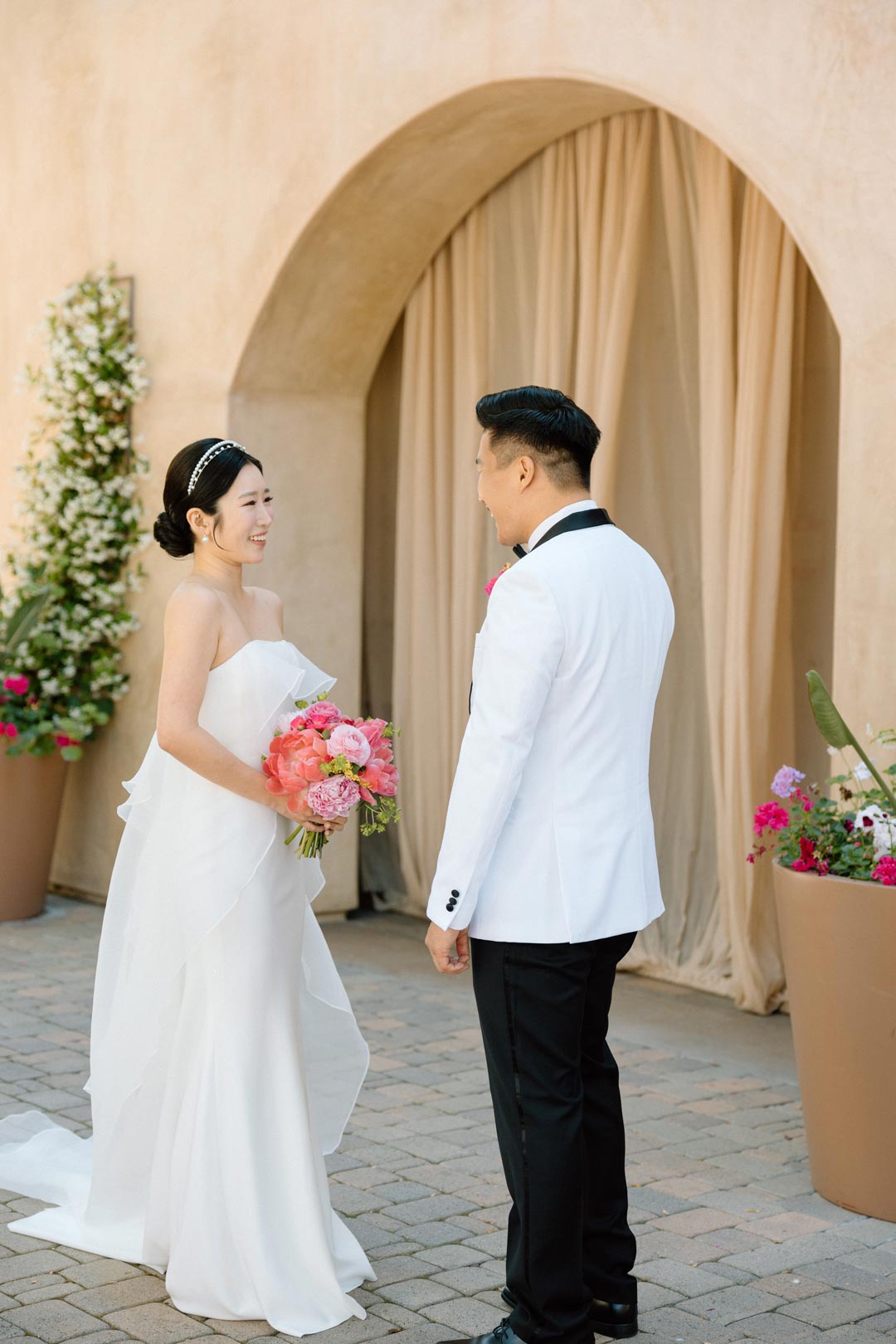 Pink Peony Wedding at Serra Plaza | Serra Plaza