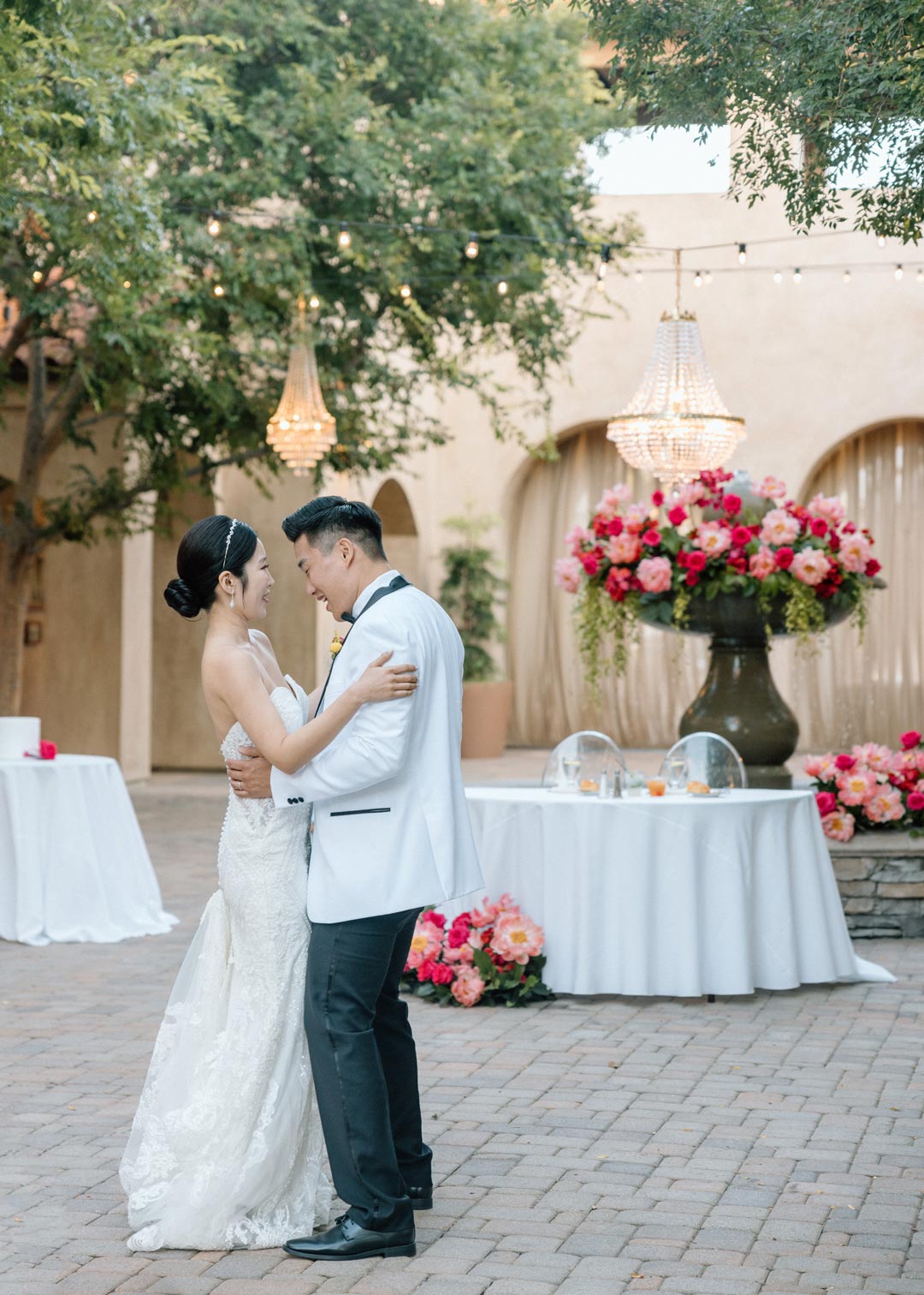 Pink Peony Wedding at Serra Plaza | Serra Plaza