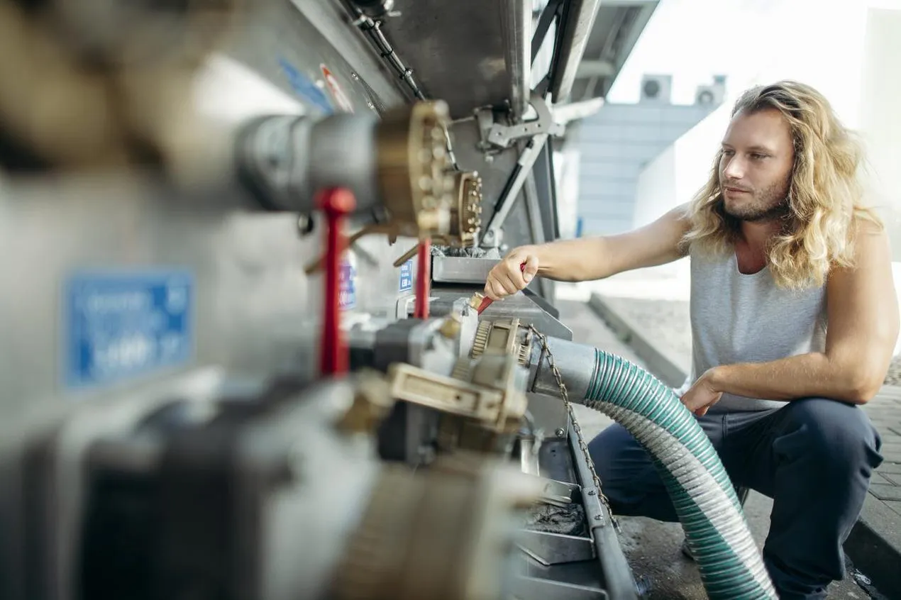 Eurowag & TRAVIS: Comprehensive Truck Road Services