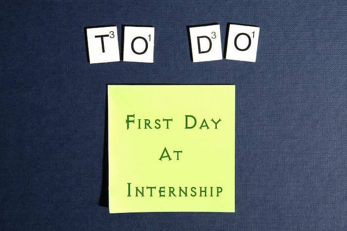 How to make an impression on the first day of your internship