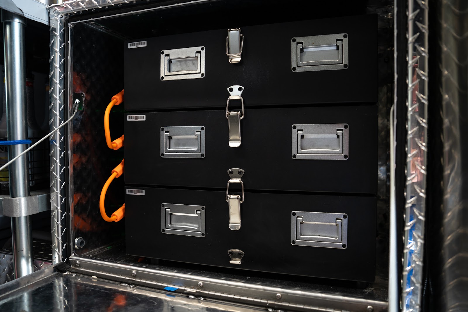 48V vs 12V Battery Systems: Power Efficiency Unveiled