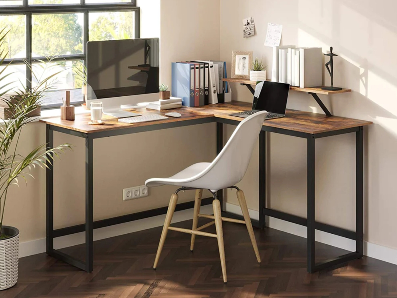 Corner Desk: The Perfect Solutiuon | National Assemblers