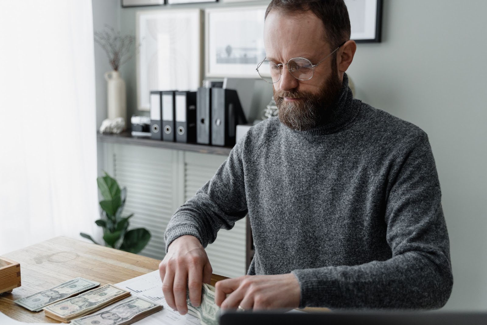What Are Out-of-Network Benefits? And How Do You Use Them? | Thrizer Blog