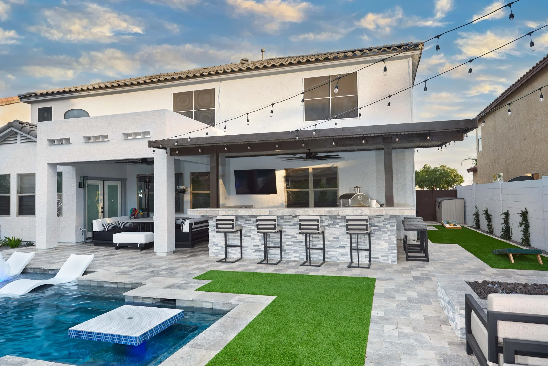 Landscape & Hardscape Gallery - Thunderbird Pools