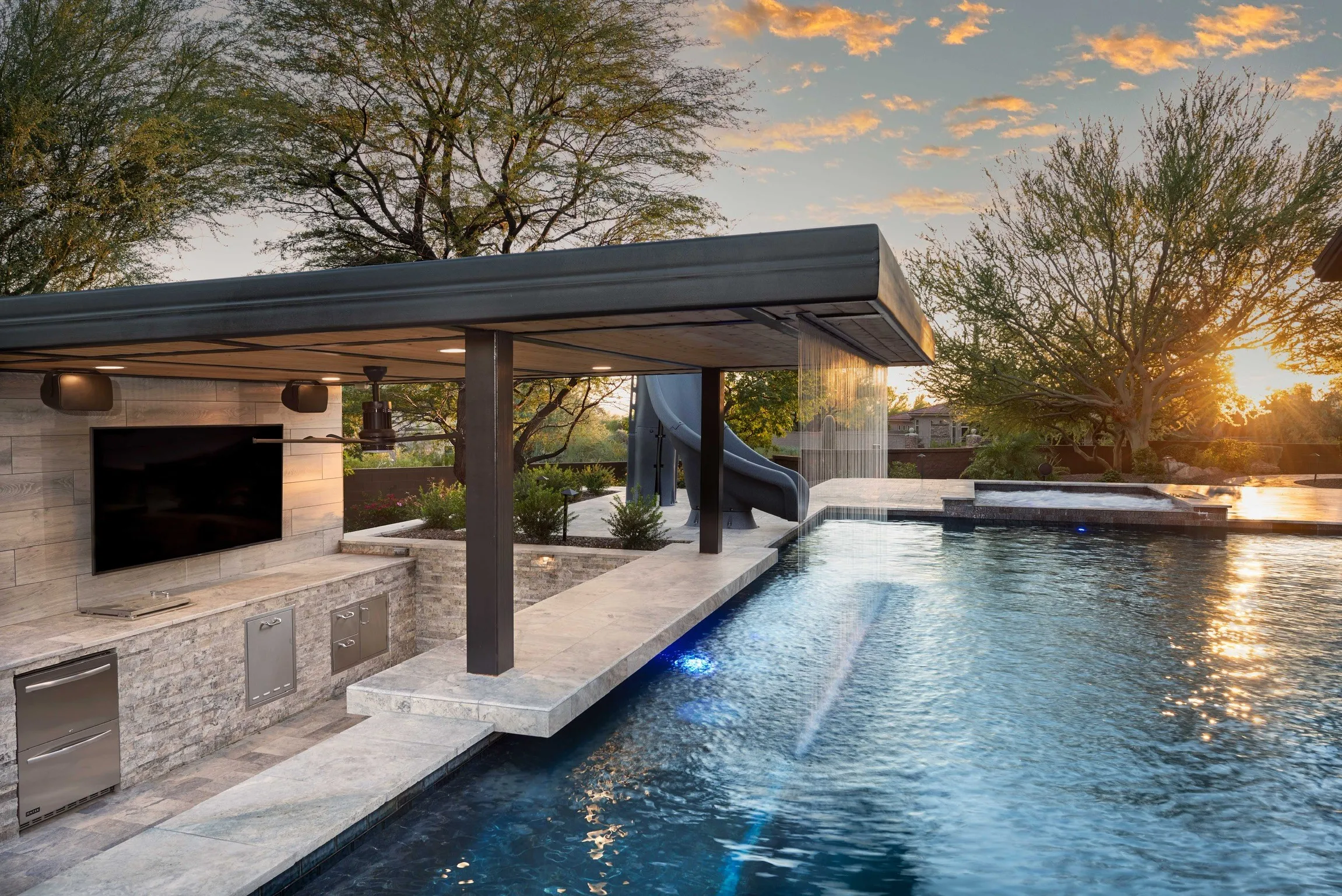 Landscape & Hardscape Gallery - Thunderbird Pools
