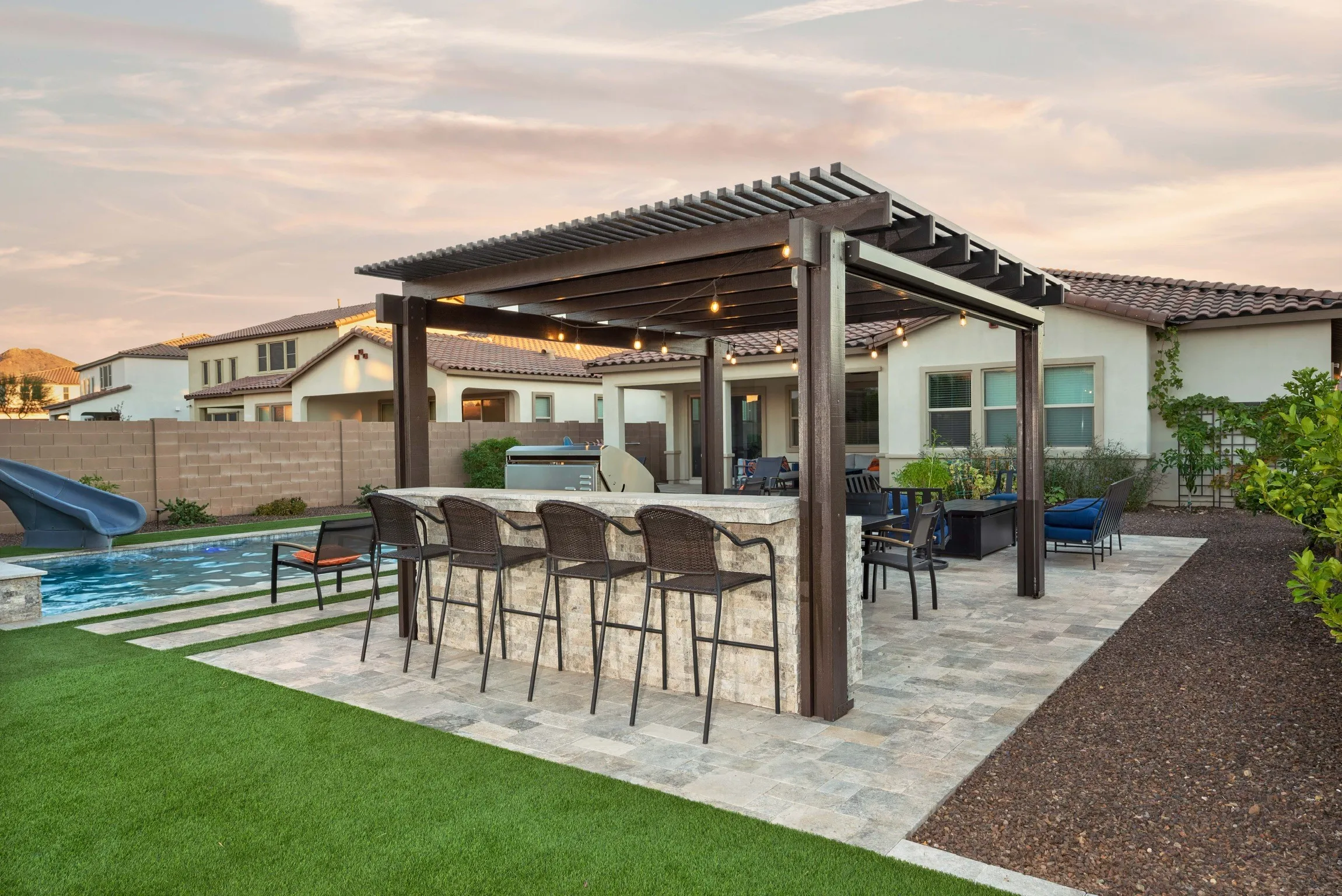 Landscape & Hardscape Gallery - Thunderbird Pools