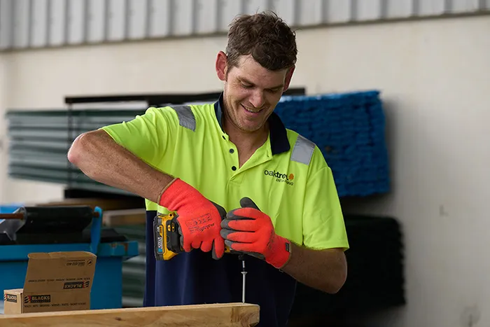 Oak Tree Devanning | Container Devanning Jobs, Christchurch and Auckland