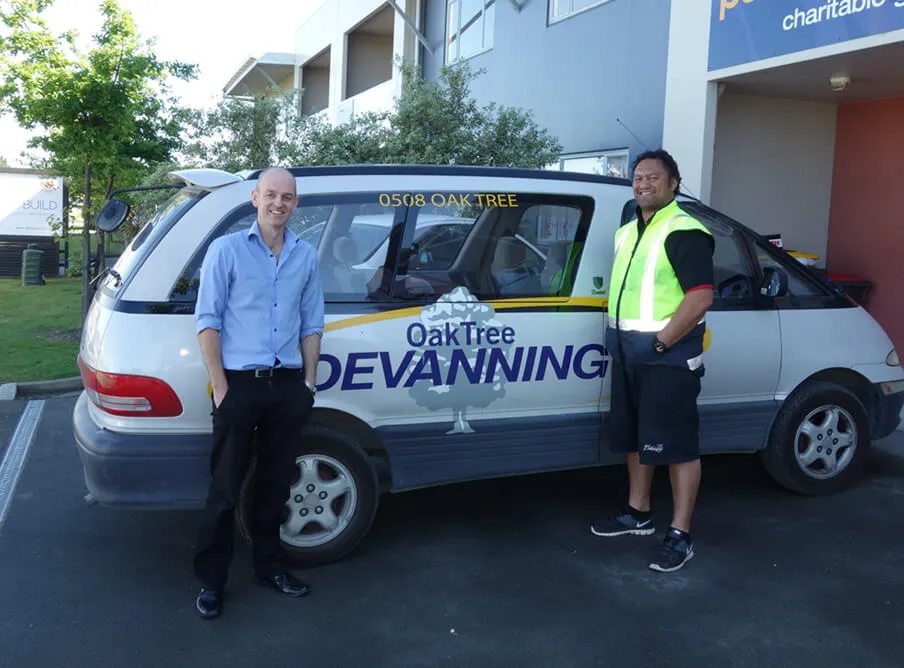 About Oak Tree Devanning | Container Devanning and Labour Jobs ...