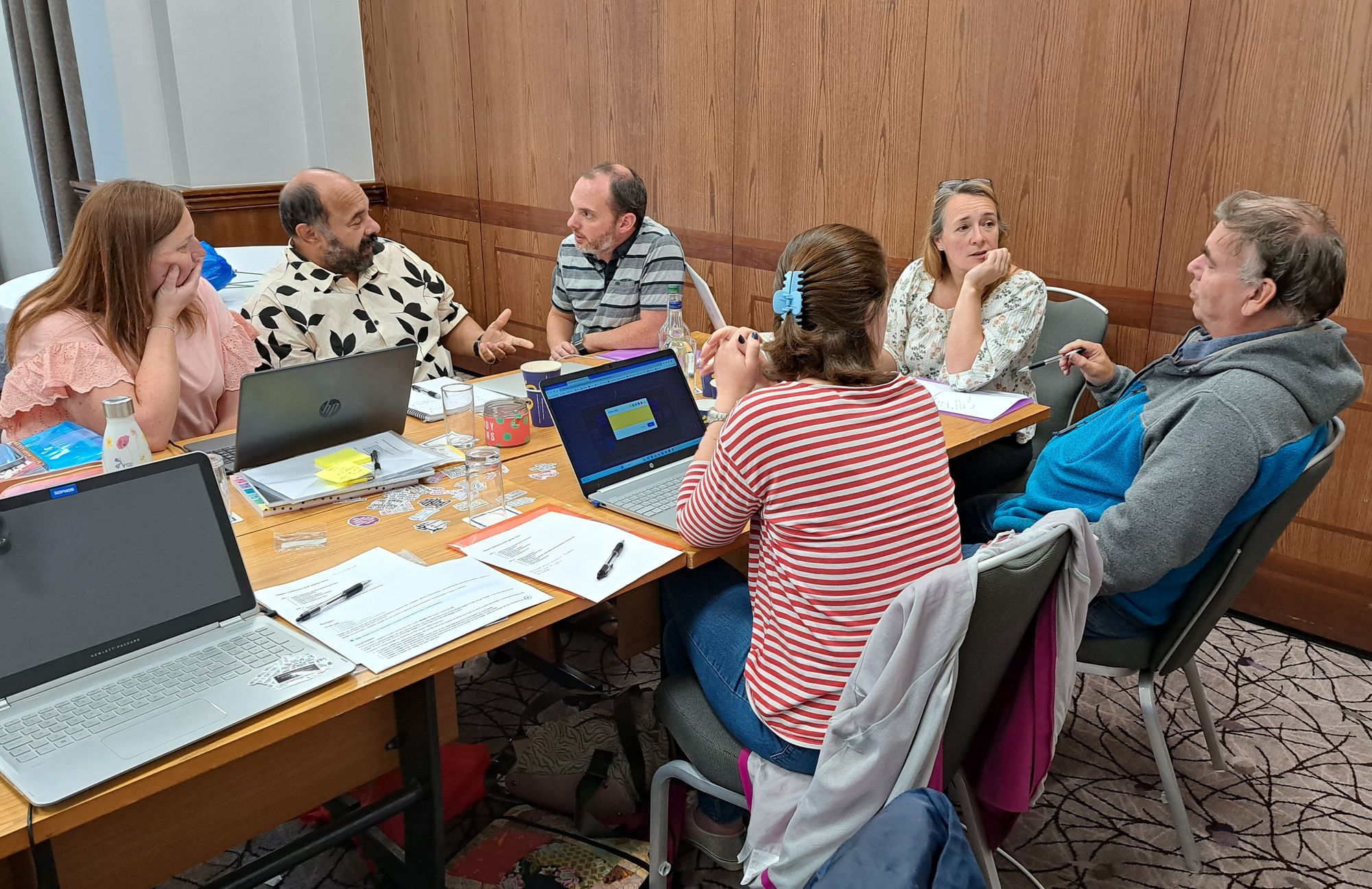 Apricot Learning Online: About Us