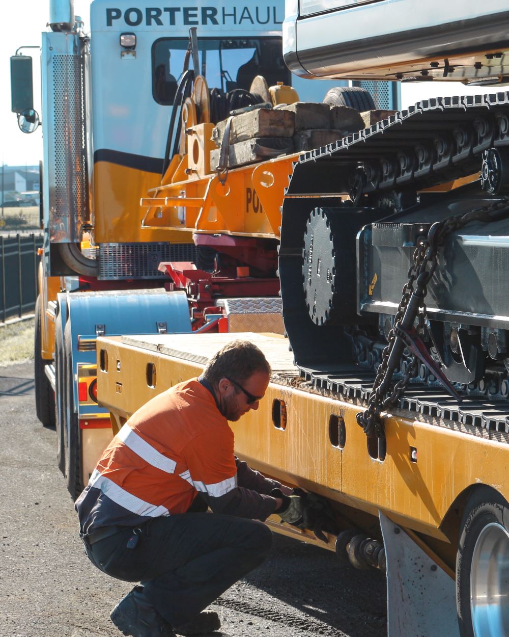 Heavy Machine Transport | Porter Haulage