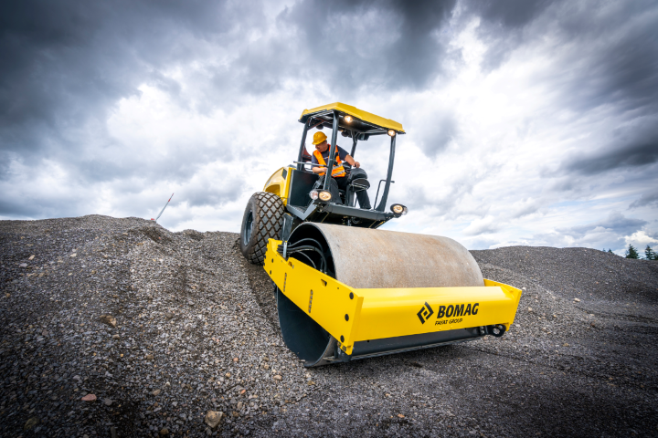 Porter Equipment | New Bomag BW212