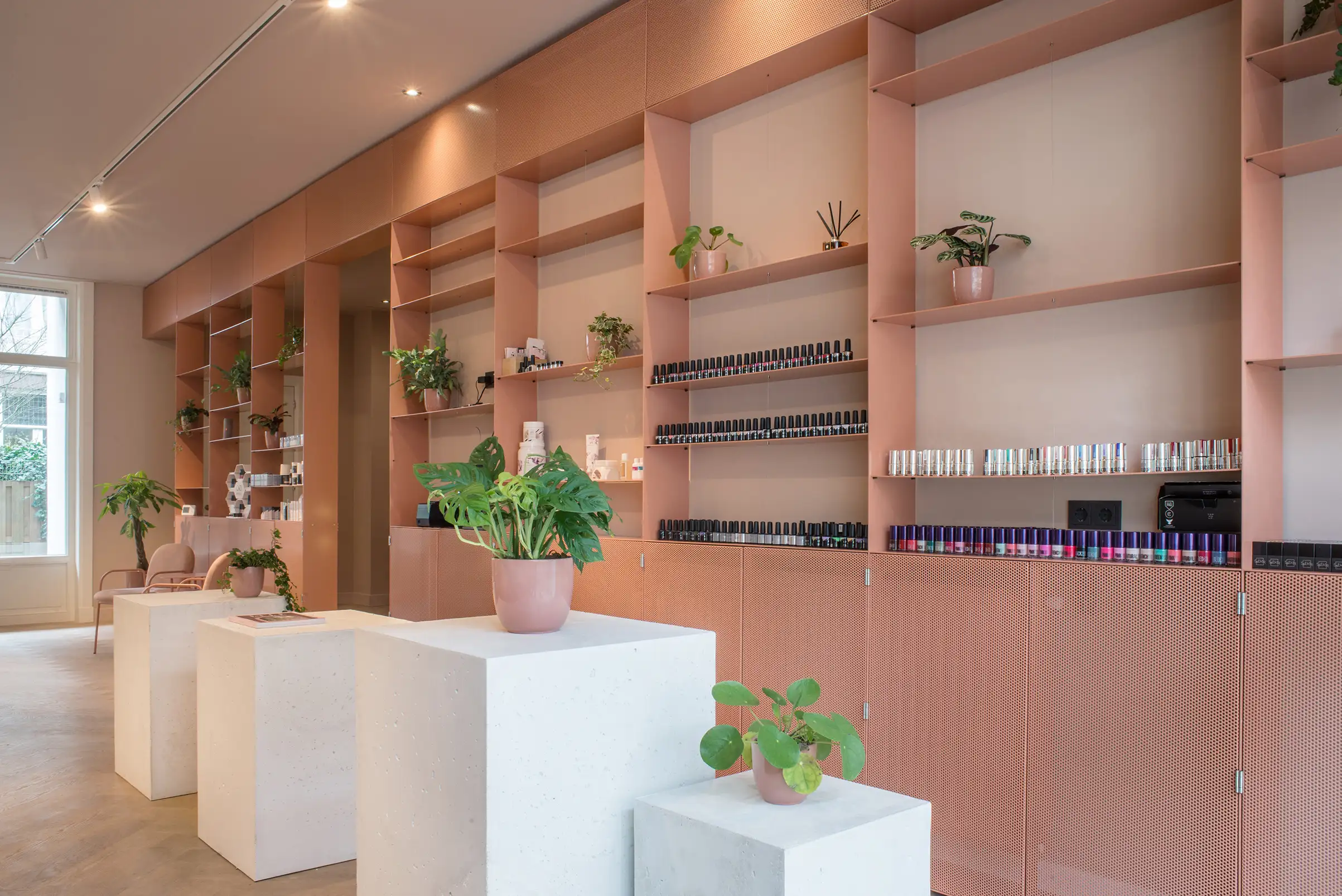 HOP Architects | Nail Studio