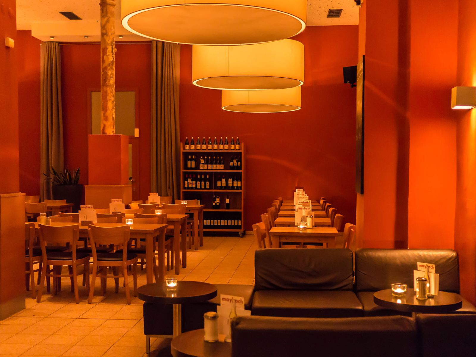 maybach - Restaurant und Biergarten in Köln