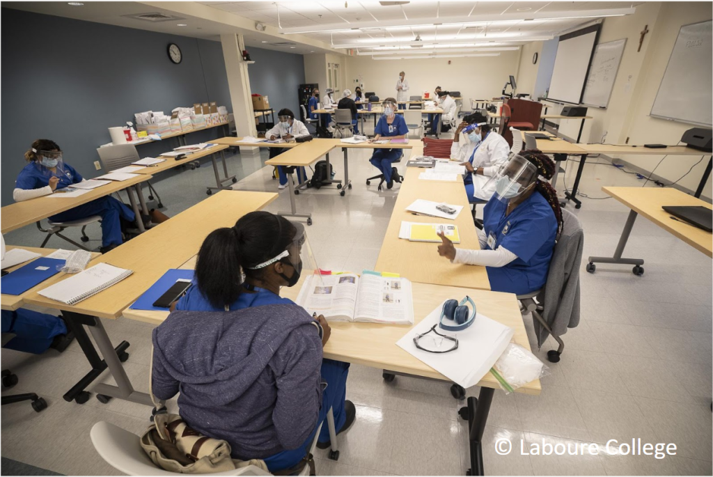 Implementing the Virtual Reality Simulation Day | UbiSim Blog