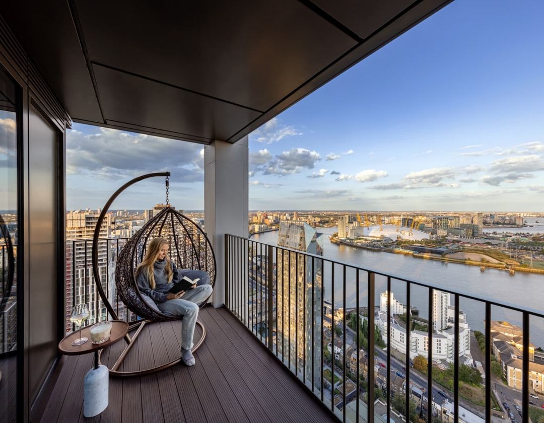 Balcony Views | One Thames Quay