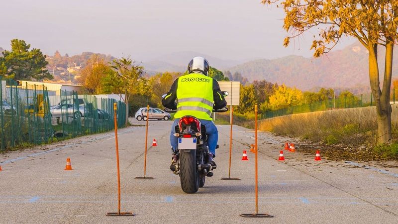 Permis A1 : la catégorie pour motos légères (125cc) - Ornikar