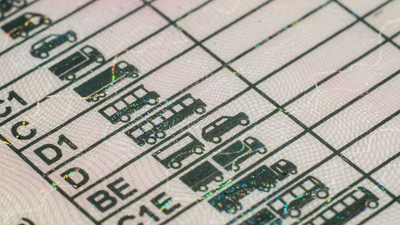 Comment trouver son numéro de permis de conduire ? - Ornikar