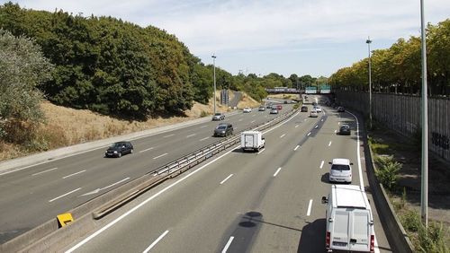 Routes à sens unique : signalisation et sanctions - Ornikar