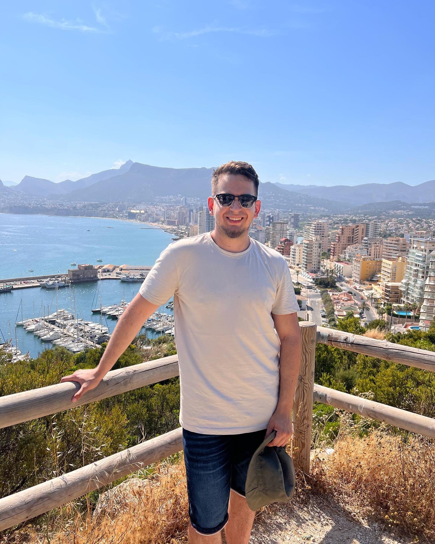 Eusebio Cotet, Front End Engineer | Transcenda