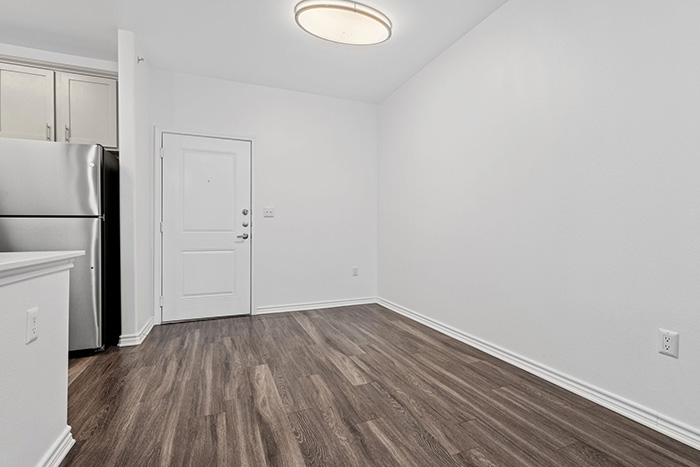 Photos of Midtown Arlington | UTA Apartments