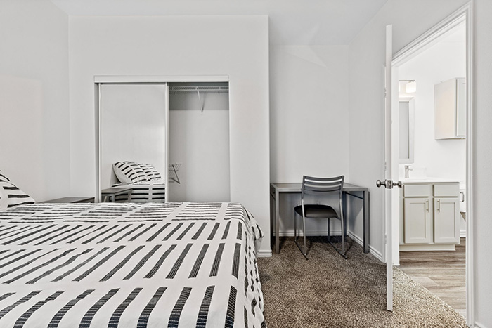 Photos of Midtown Arlington | UTA Apartments