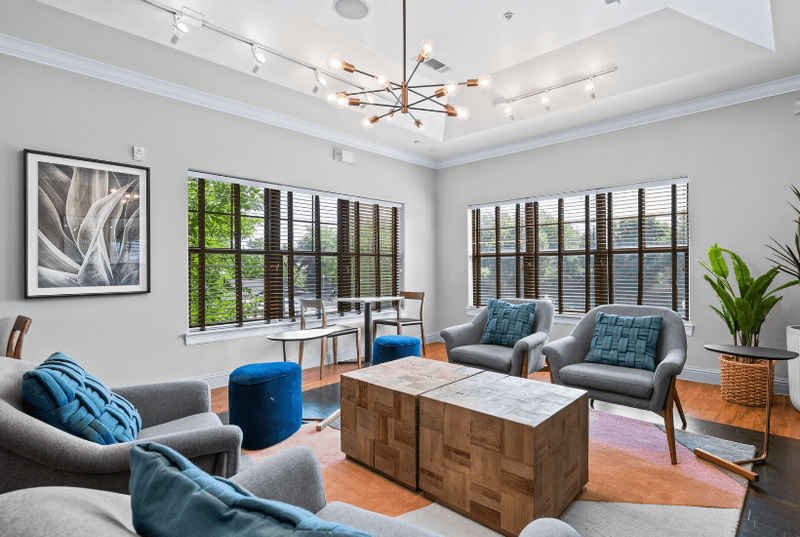 Midtown Arlington | UTA Student Apartments